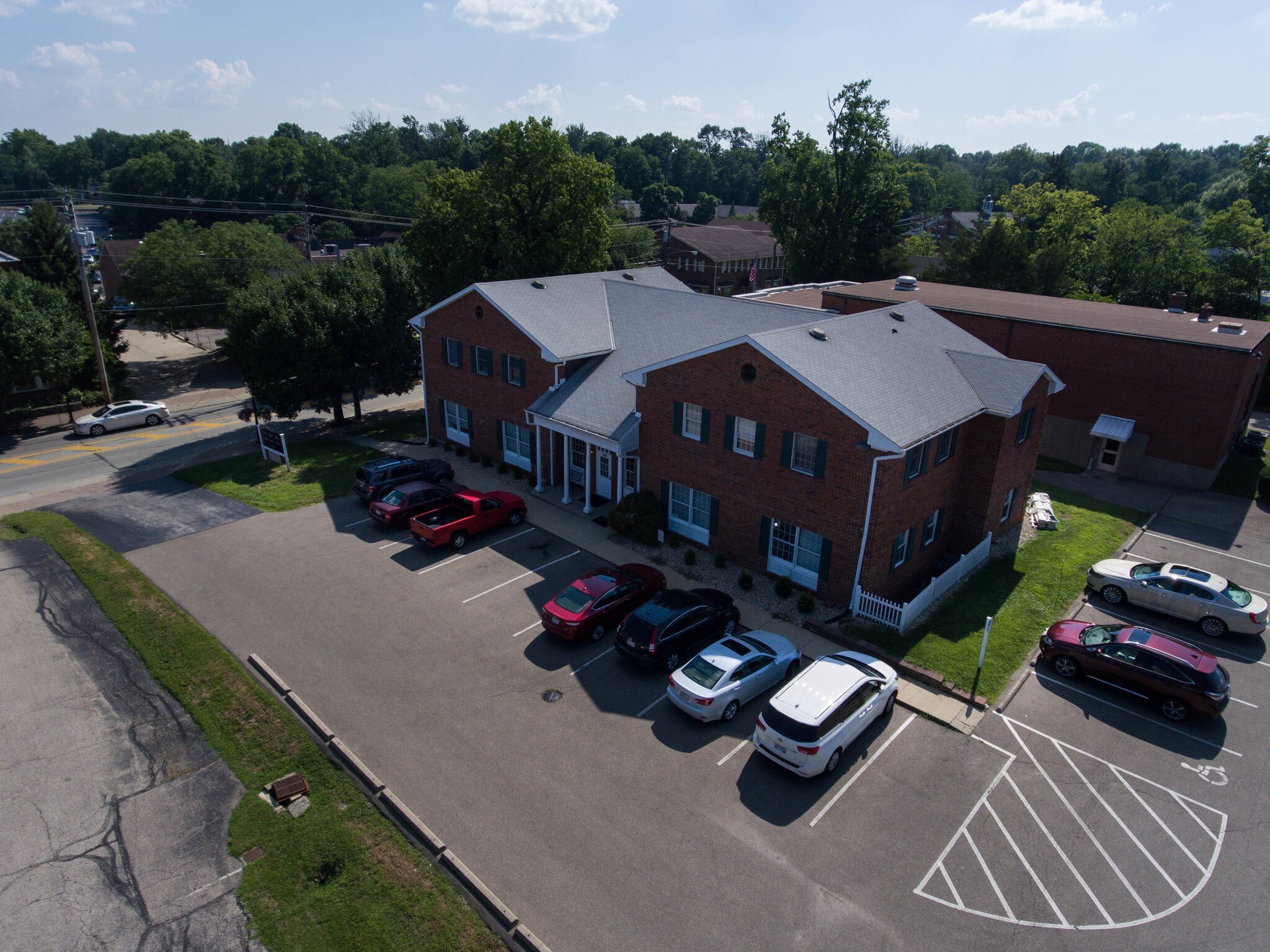 7800 Cooper Rd, Montgomery, OH 45242 - 7800 | LoopNet.com