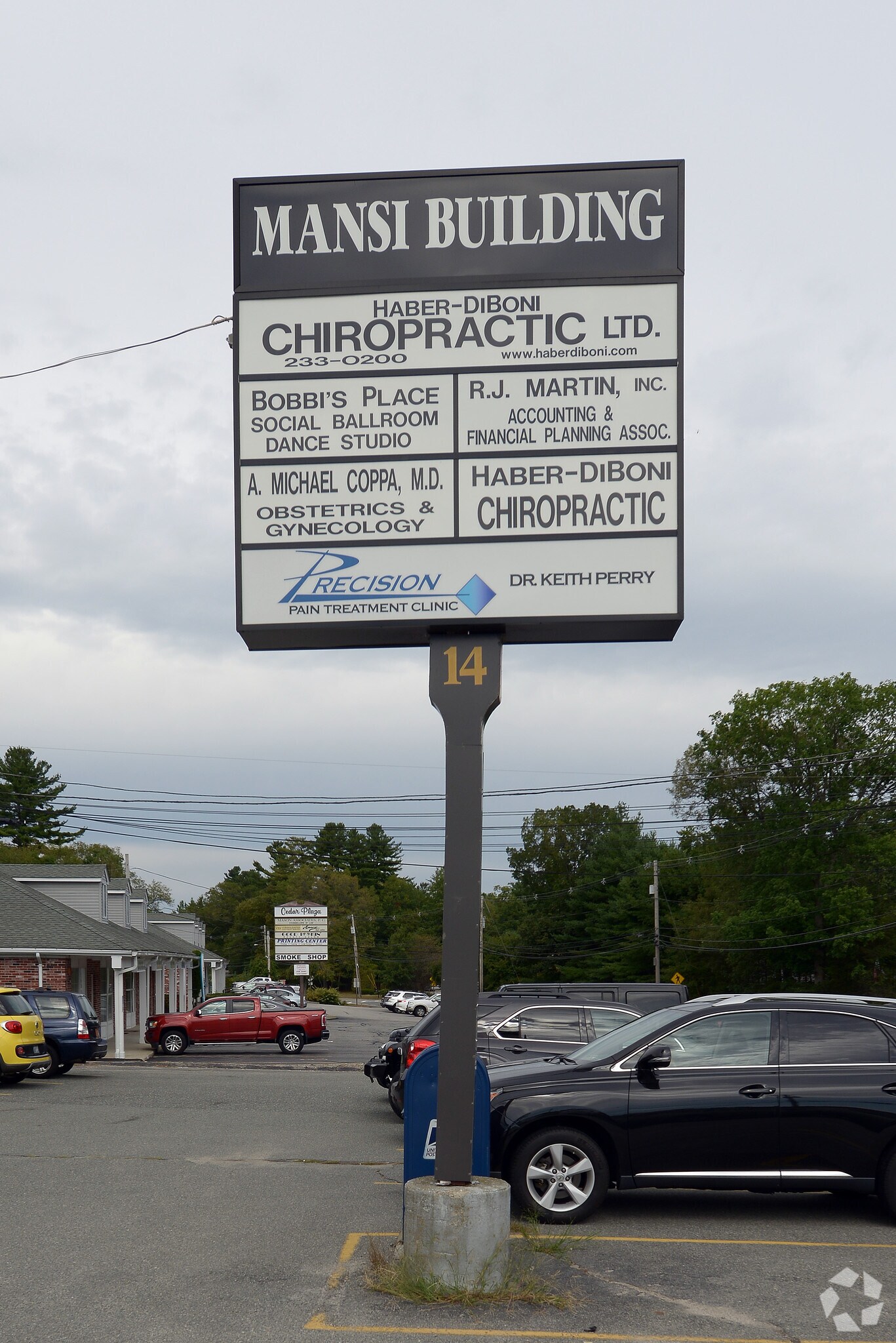 14 Cedar Swamp Rd, Smithfield, RI 02917 - $1,100,000 at a 7% CAP | LoopNet