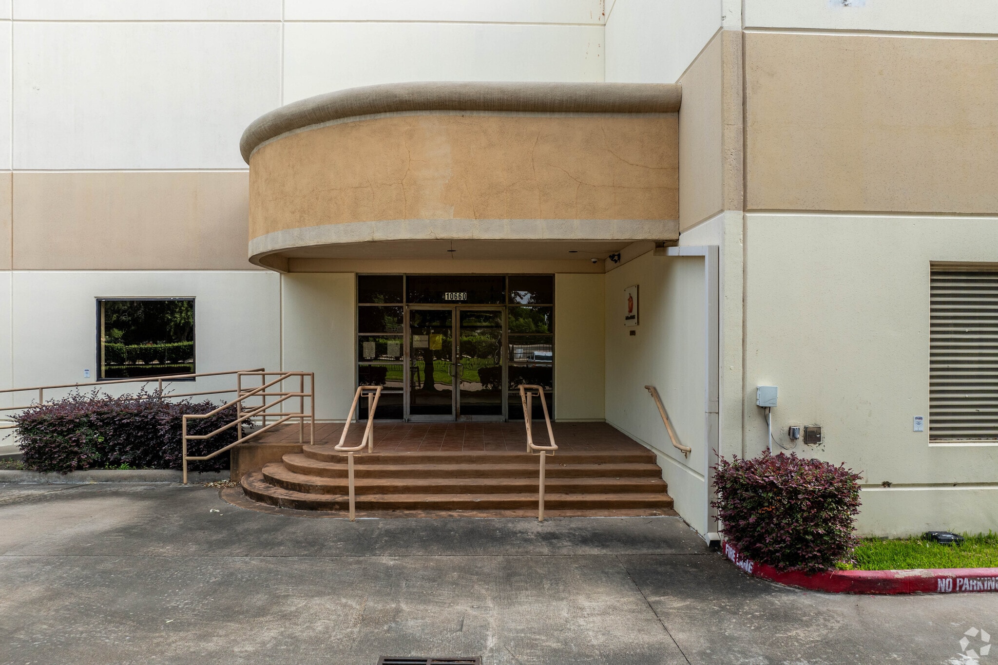 10660 Fallstone Rd, Houston, TX 77099 - Industrial for Sale | LoopNet