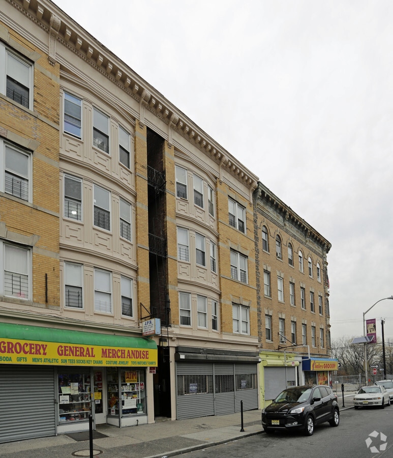 216-218 Bloomfield Ave, Newark, NJ 07104 | LoopNet