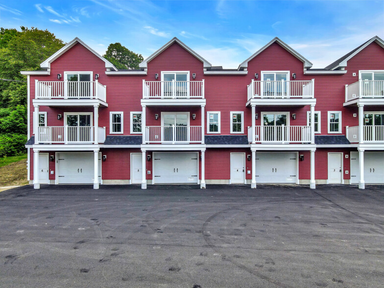 211 Water St, Hallowell, ME 04347 - Multifamily for Sale | LoopNet 211 Water St, Hallowell, ME 04347 - Multifamily for Sale | LoopNet