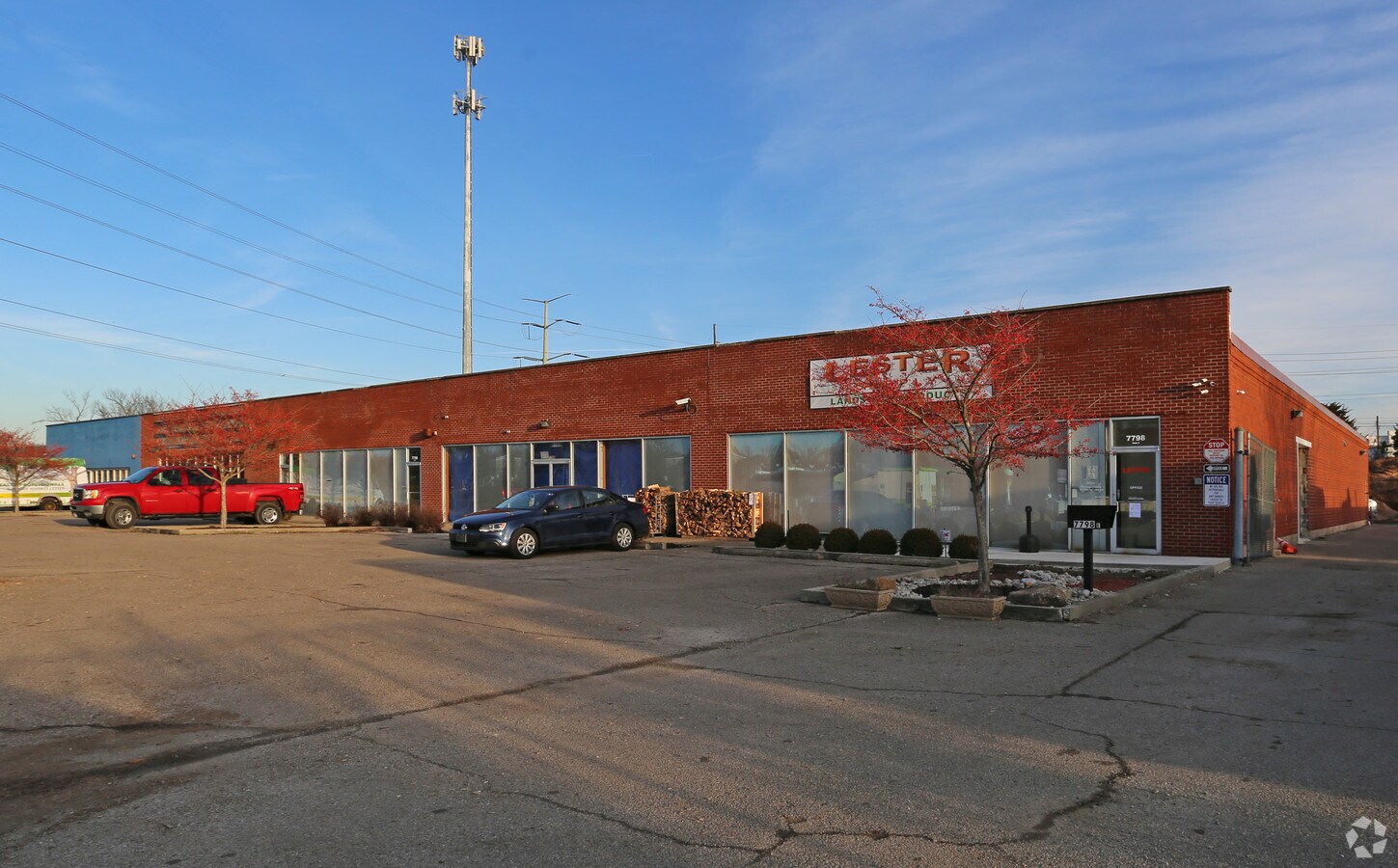 7798 Reading Rd, Cincinnati, OH 45237 | LoopNet