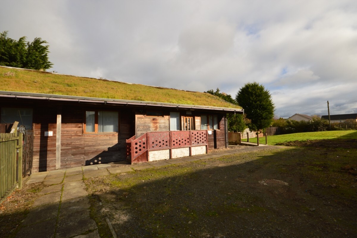 176 Inchkeith Dr, Dunfermline, KY11 4HT | LoopNet
