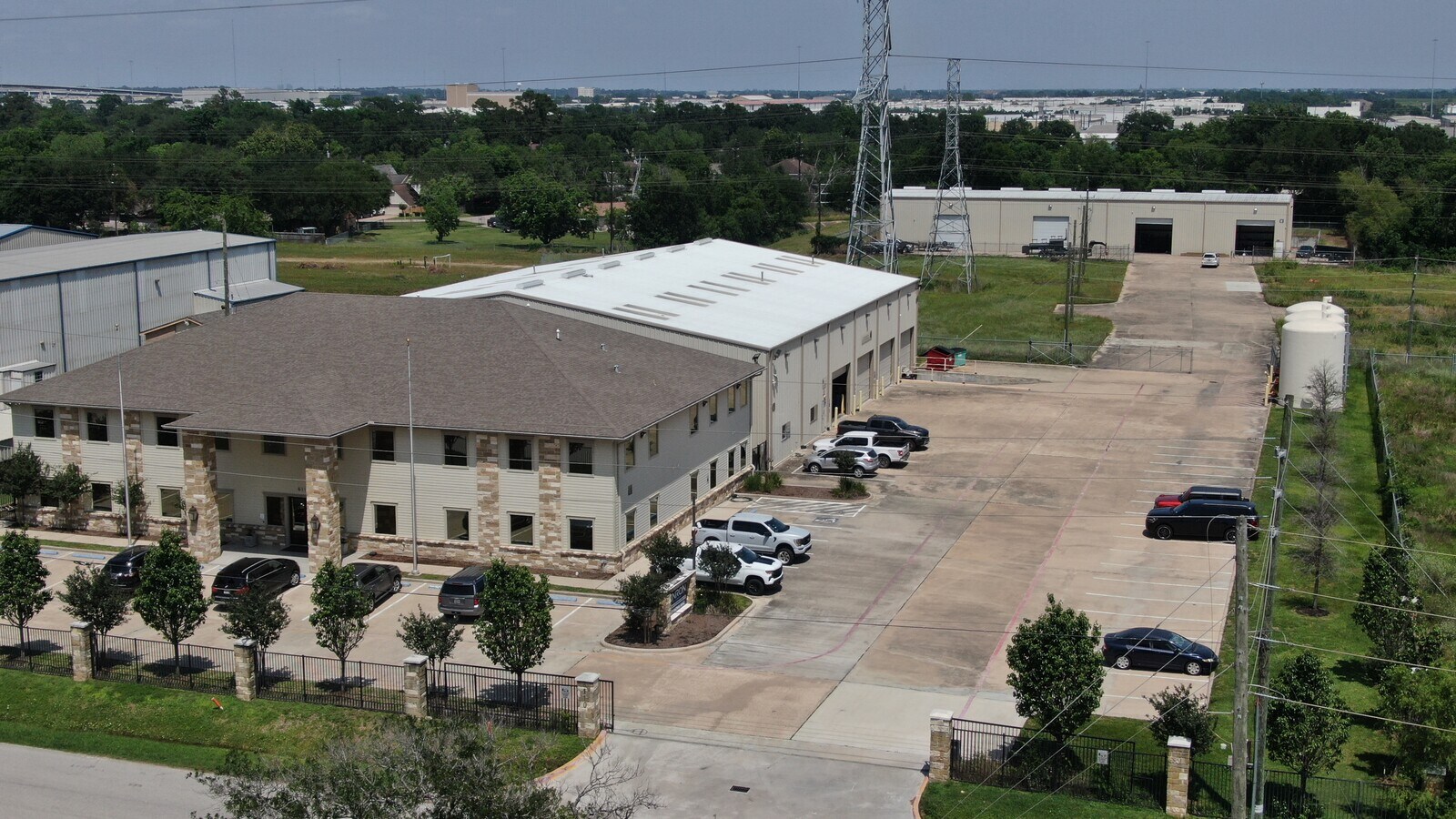 6110 Thomas Rd, Houston, TX 77041 | LoopNet