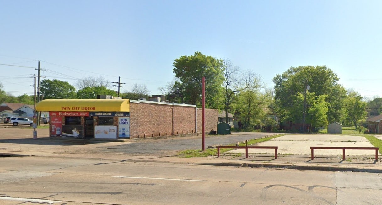 1122 N State Line Ave, Texarkana, AR 71854 - State Line Liquor Store ...