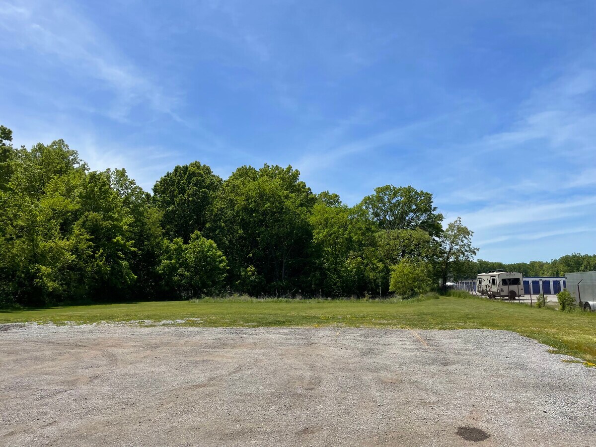 1010 Center Rd, Avon, OH 44011 - Retail for Sale | LoopNet