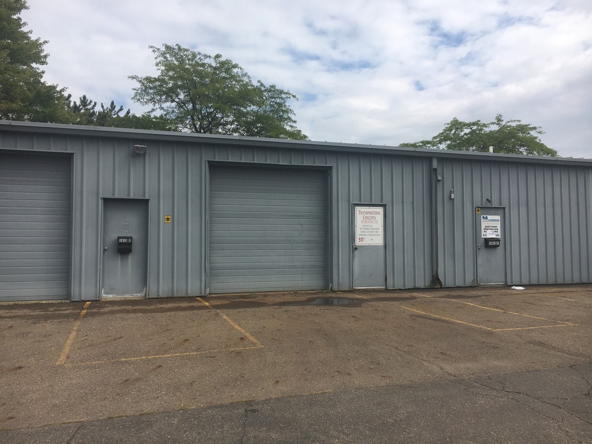 1415 Rensen St, Lansing, MI 48910 | LoopNet