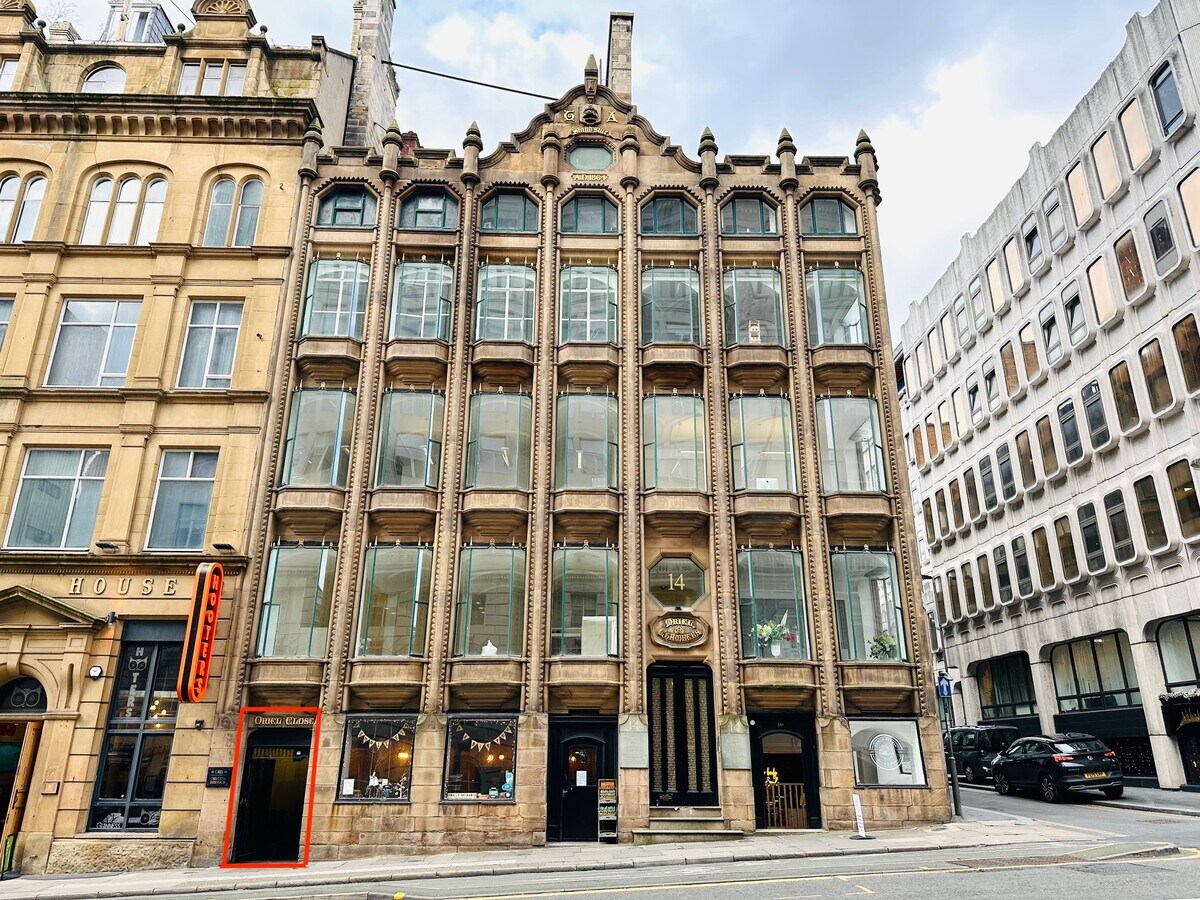 14 Water St, Liverpool, L3 9LQ - Oriel Chambers | LoopNet