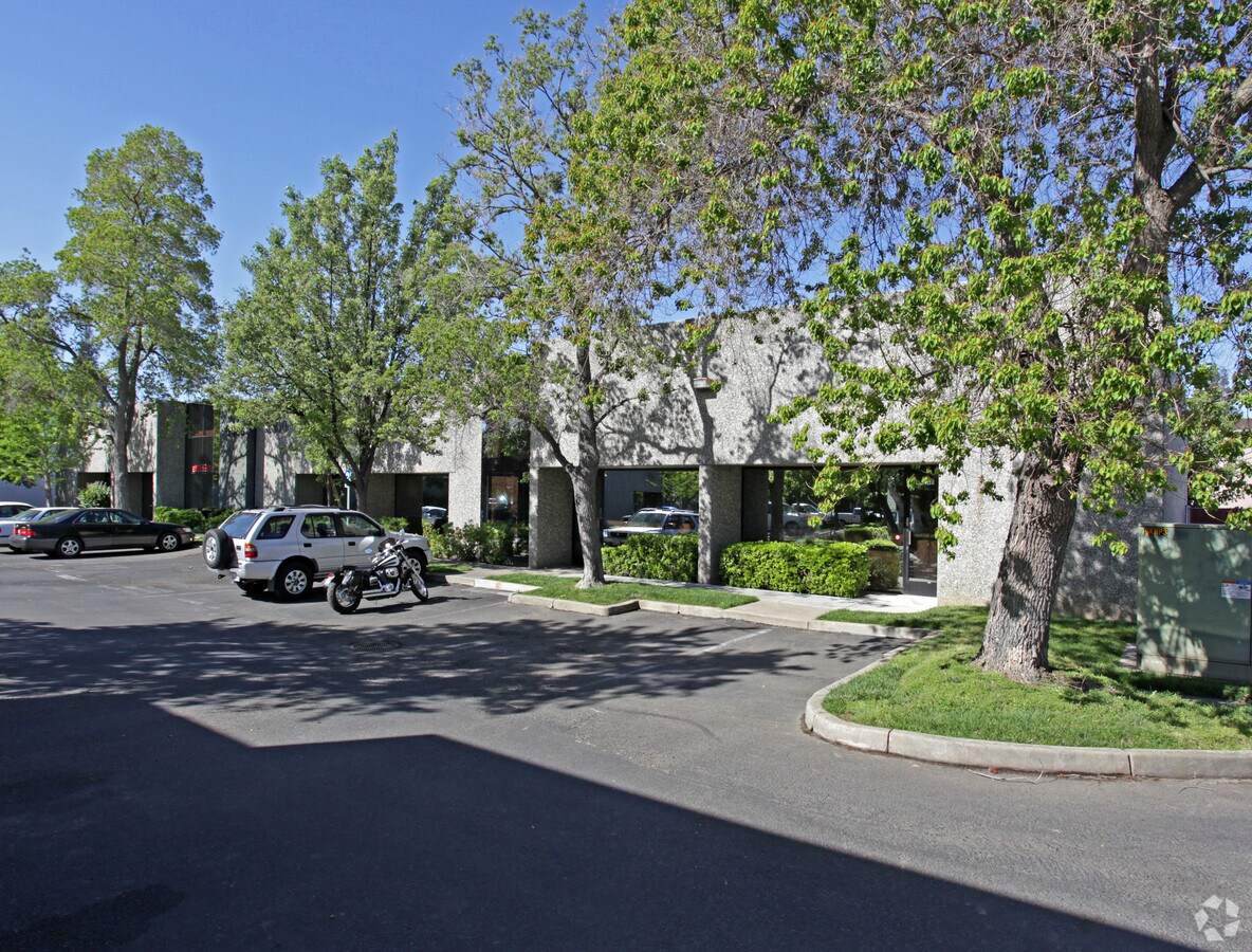 3300 Monier Cir, Rancho Cordova, CA 95742 | LoopNet