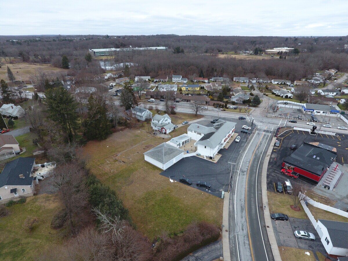 1216 Atwood Ave, Johnston, RI 02919 - 1216-1222 Atwood Ave ...
