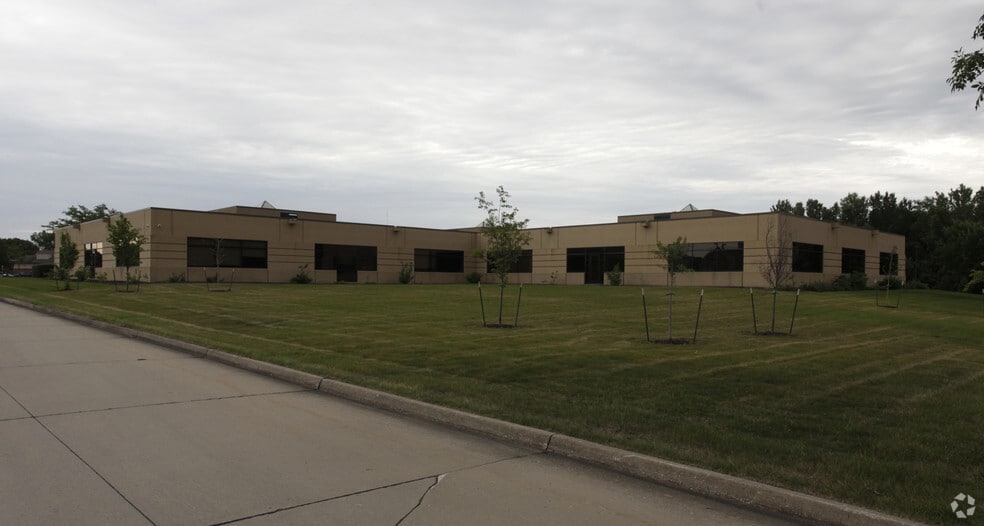 13300 Hickman Rd, Clive, IA 50325 - Woodlands Building | LoopNet