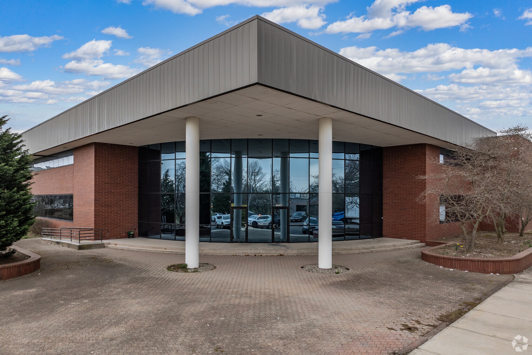 2559 Route 130, Cranbury, NJ 08512 - Golden Plaza | LoopNet