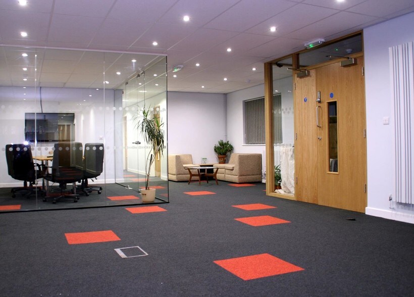 Annie Reed Rd, Beverley, NHS HU17 0LF - Saxon House | LoopNet