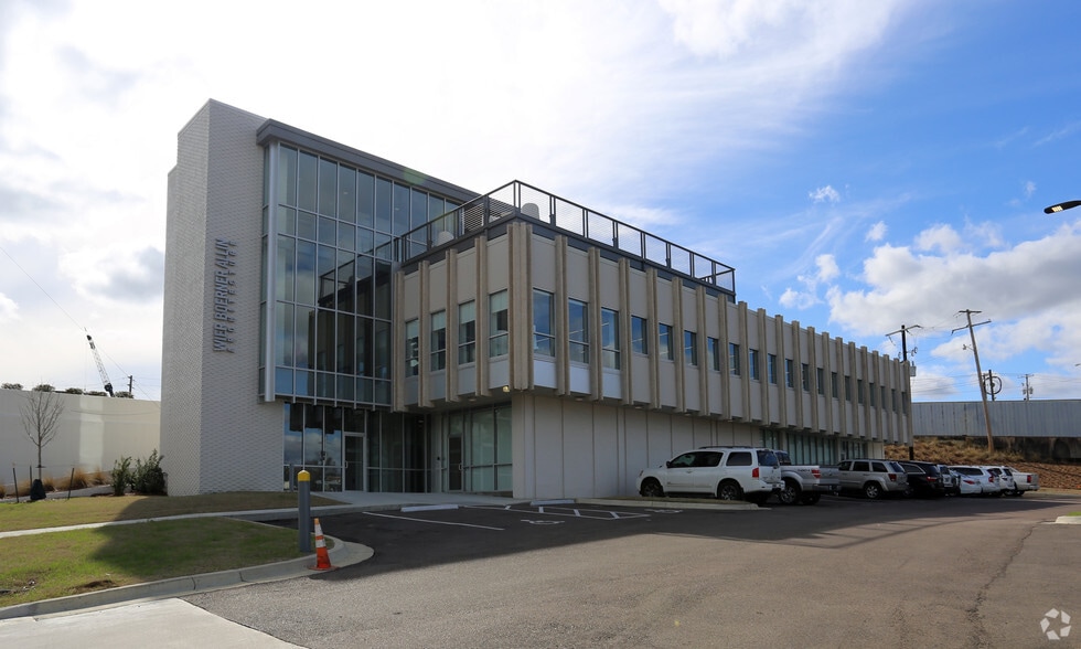 2727 Old Canton Rd, Jackson, MS 39216 | LoopNet