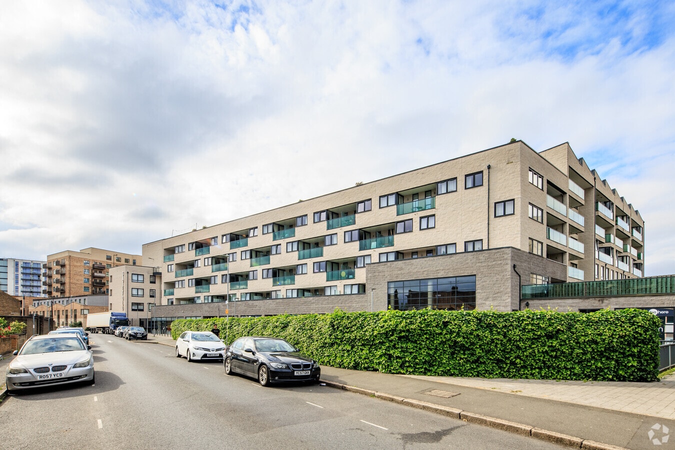 36 Blyth Rd, Hayes, UB3 1AJ - Gatefold Building | LoopNet