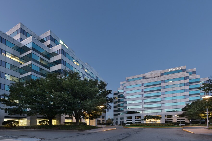 2221 N Miami Ave, Miami, FL 33127 - Strata Wynwood | LoopNet