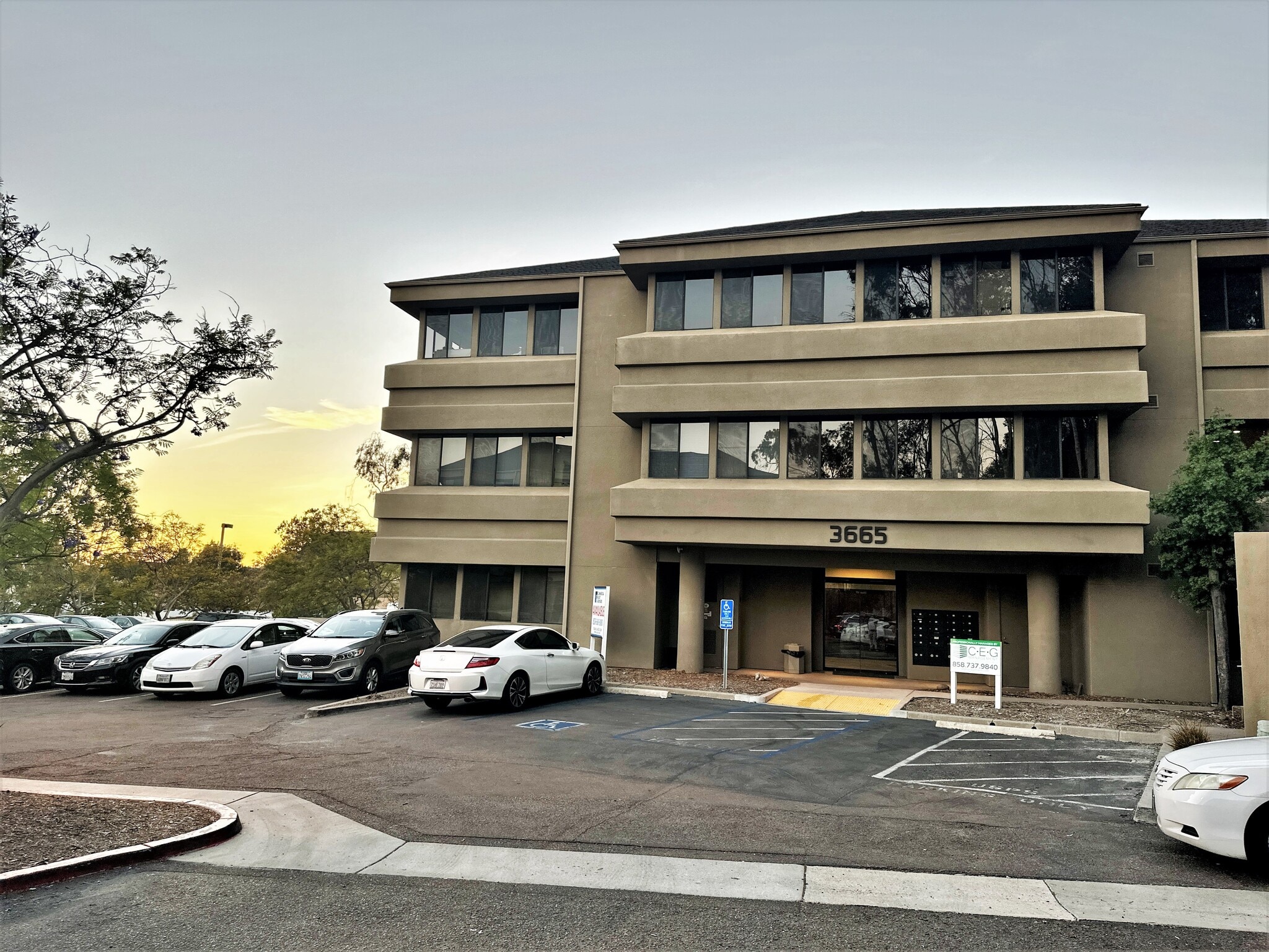 3665 Ruffin Rd, San Diego, CA 92123 - Ruffin Business Center | LoopNet