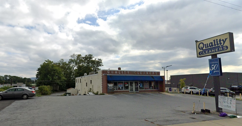 1000 Market St, Lemoyne, PA 17043 - Retail for Sale | LoopNet