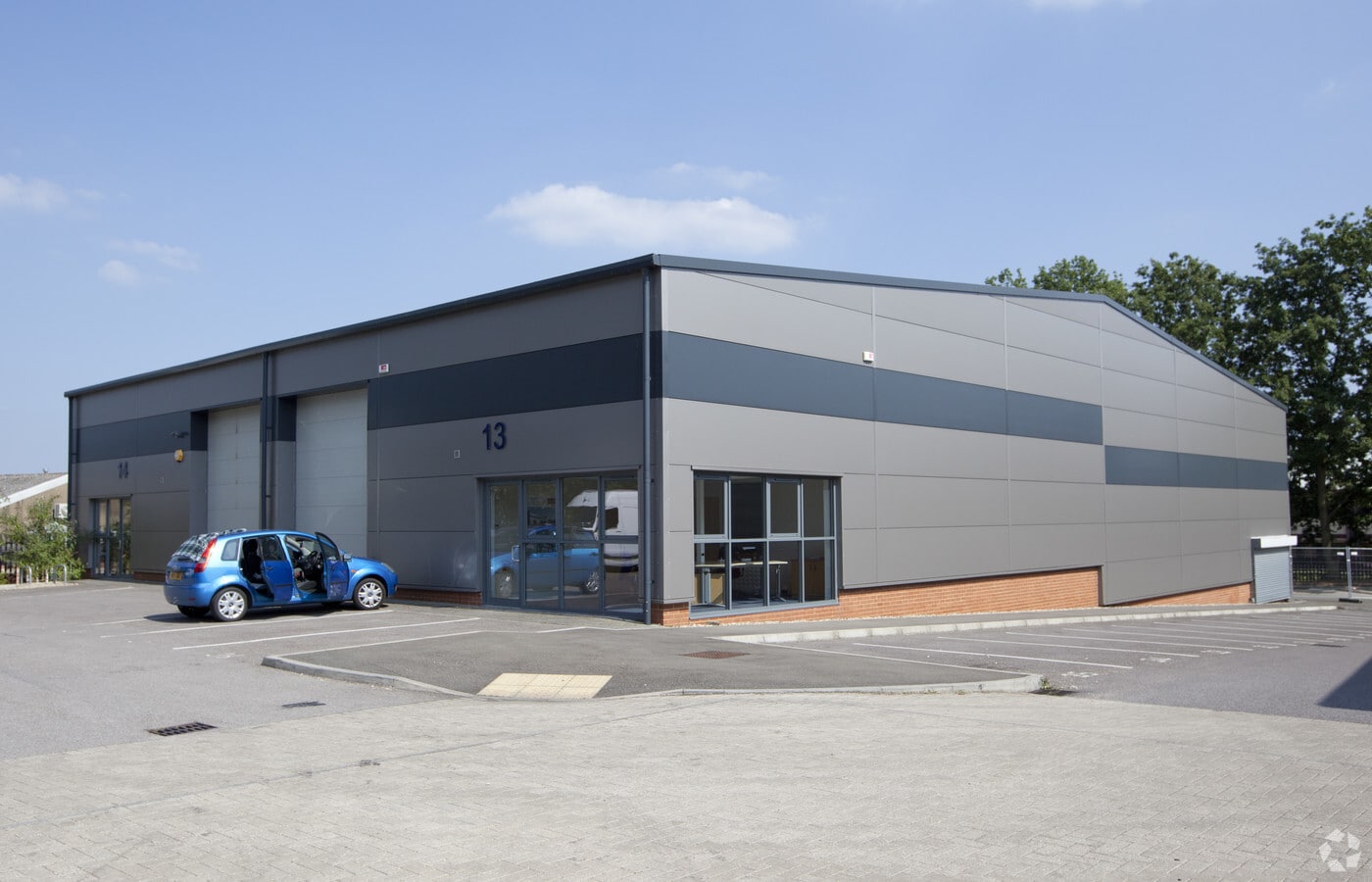 Fishponds Rd, Wokingham, RG41 2AN | LoopNet