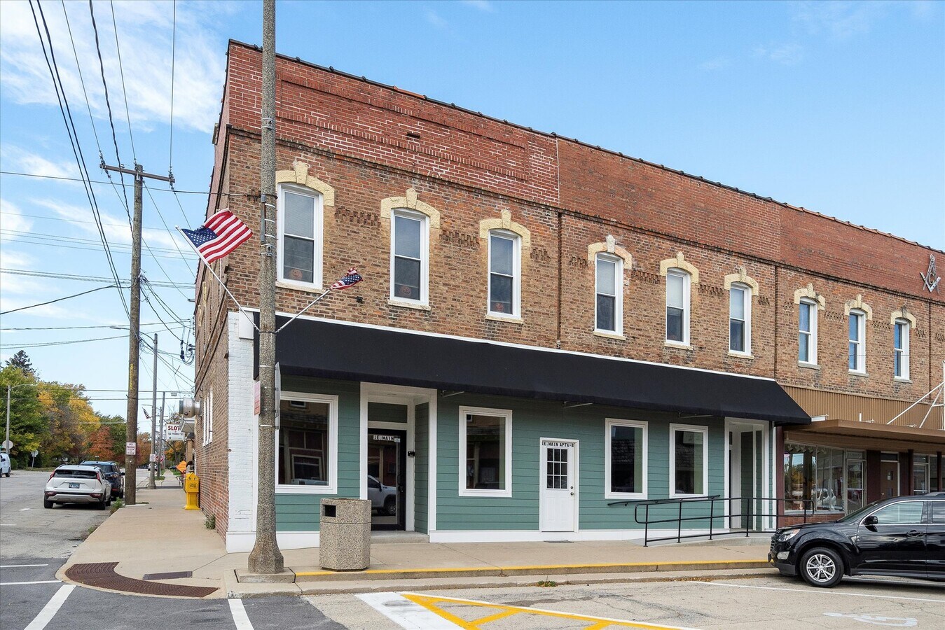 1 E Main St, Plano, IL 60545 | LoopNet