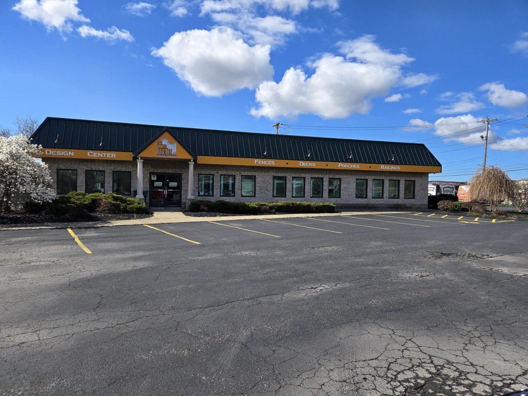 5575 Transit Rd, Amherst, NY 14221 - Retail for Lease | LoopNet