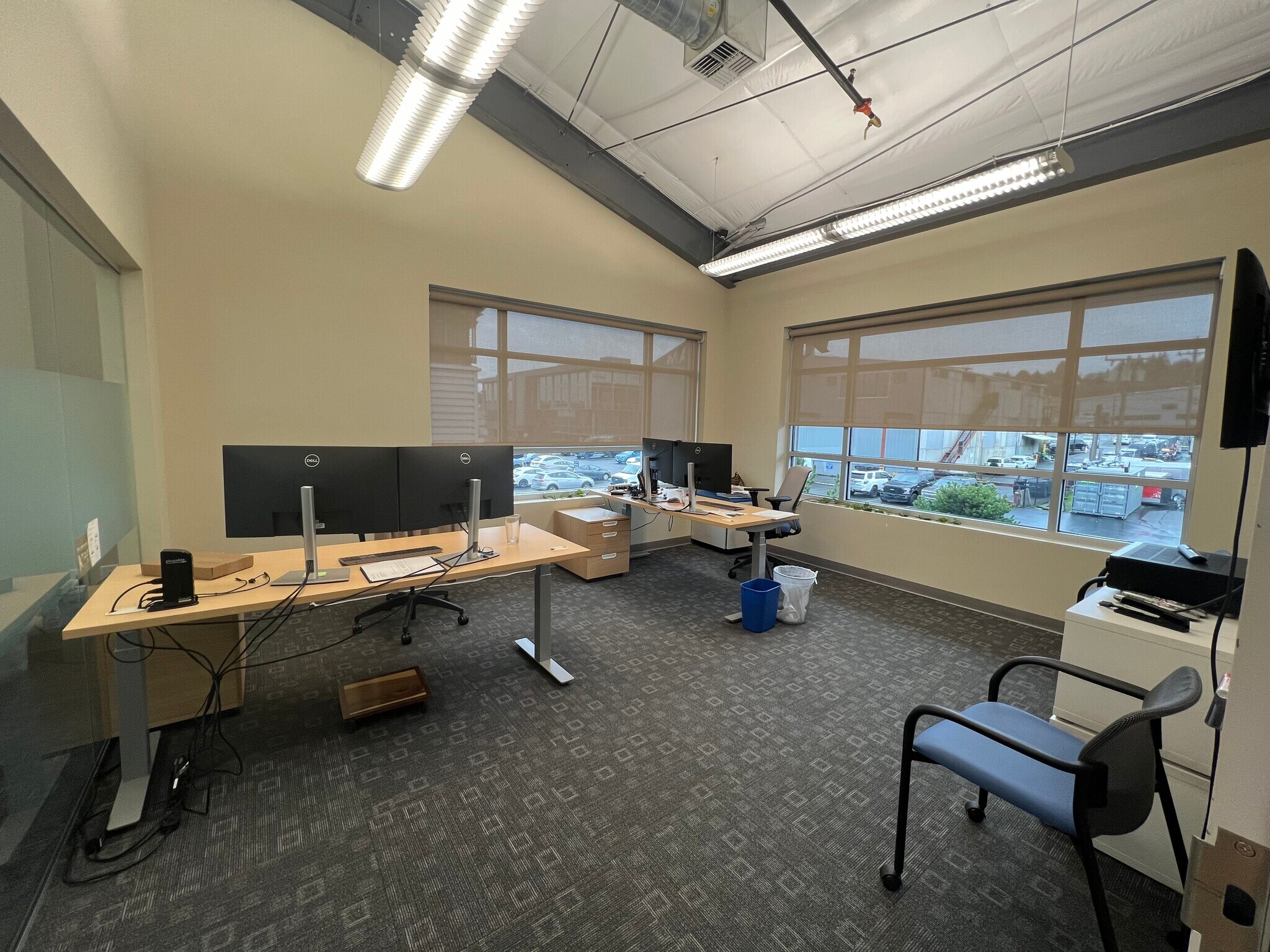 2284-2360 W Commodore Way, Seattle, WA 98199 - Salmon Bay Marine Center ...