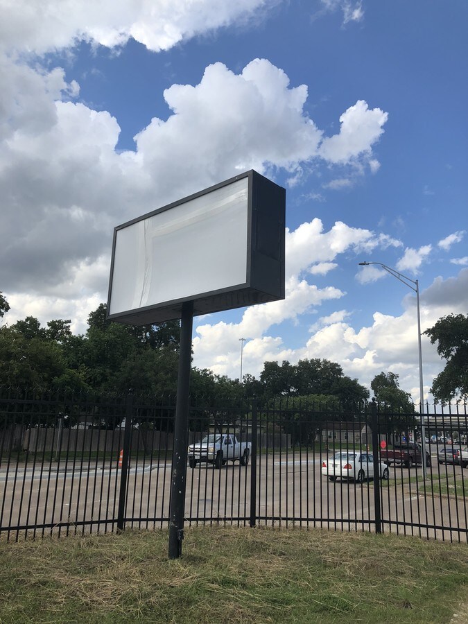 4534 Bingle Rd, Houston, TX 77092 | LoopNet