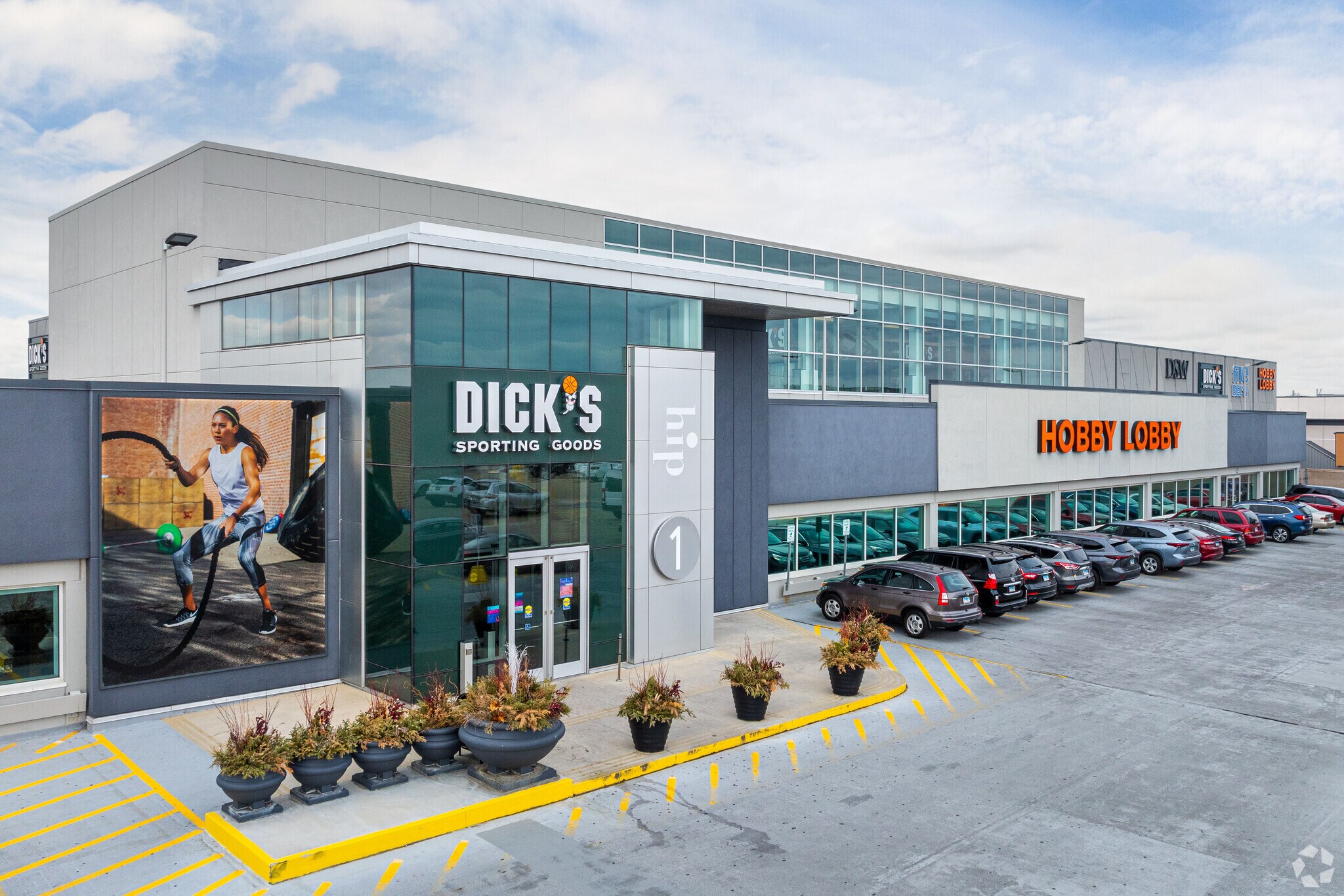 4104 N Harlem Ave, Norridge, IL 60706 - Harlem Irving Plaza | LoopNet