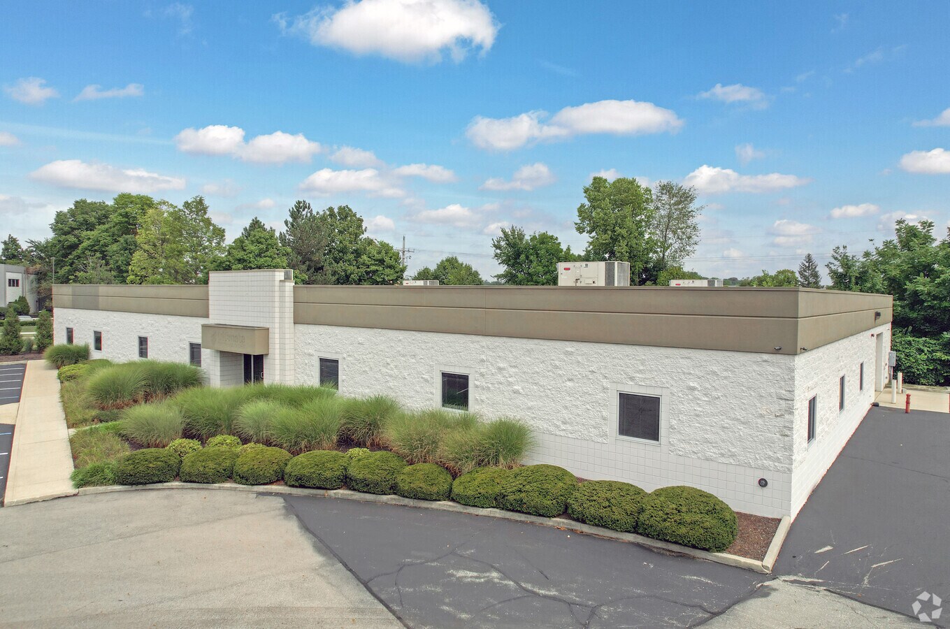 535 W Carmel Dr, Carmel, IN 46032 | LoopNet