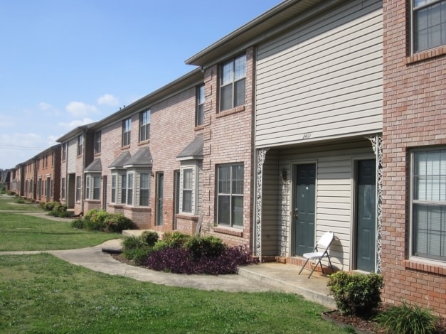 2402-2422 Gaslight Pl SW, Decatur, AL 35603 | LoopNet