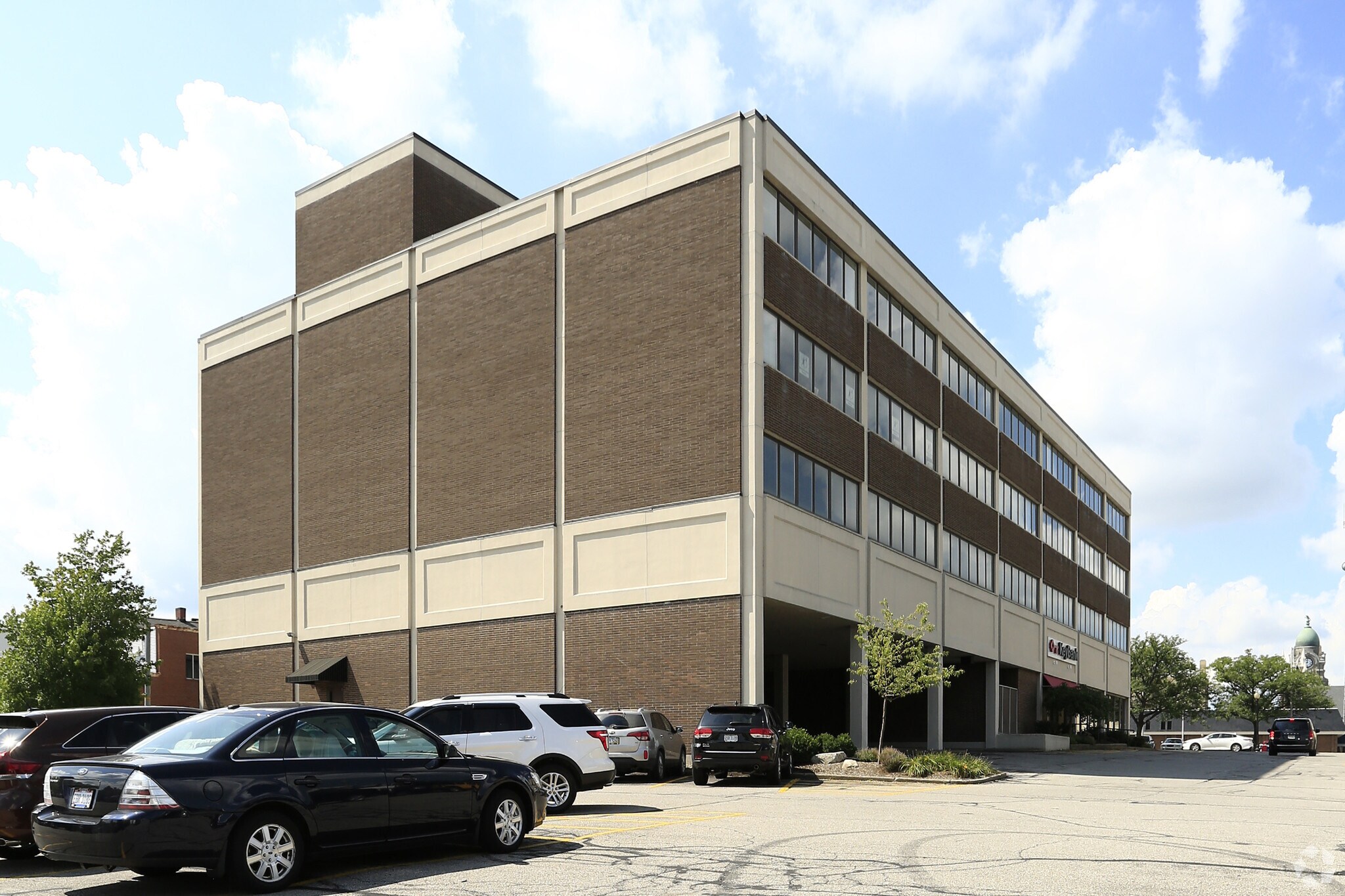 8 N State St, Painesville, OH 44077 - Retail for Lease | LoopNet 8 N State St, Painesville, OH 44077 - Retail for Lease | LoopNet