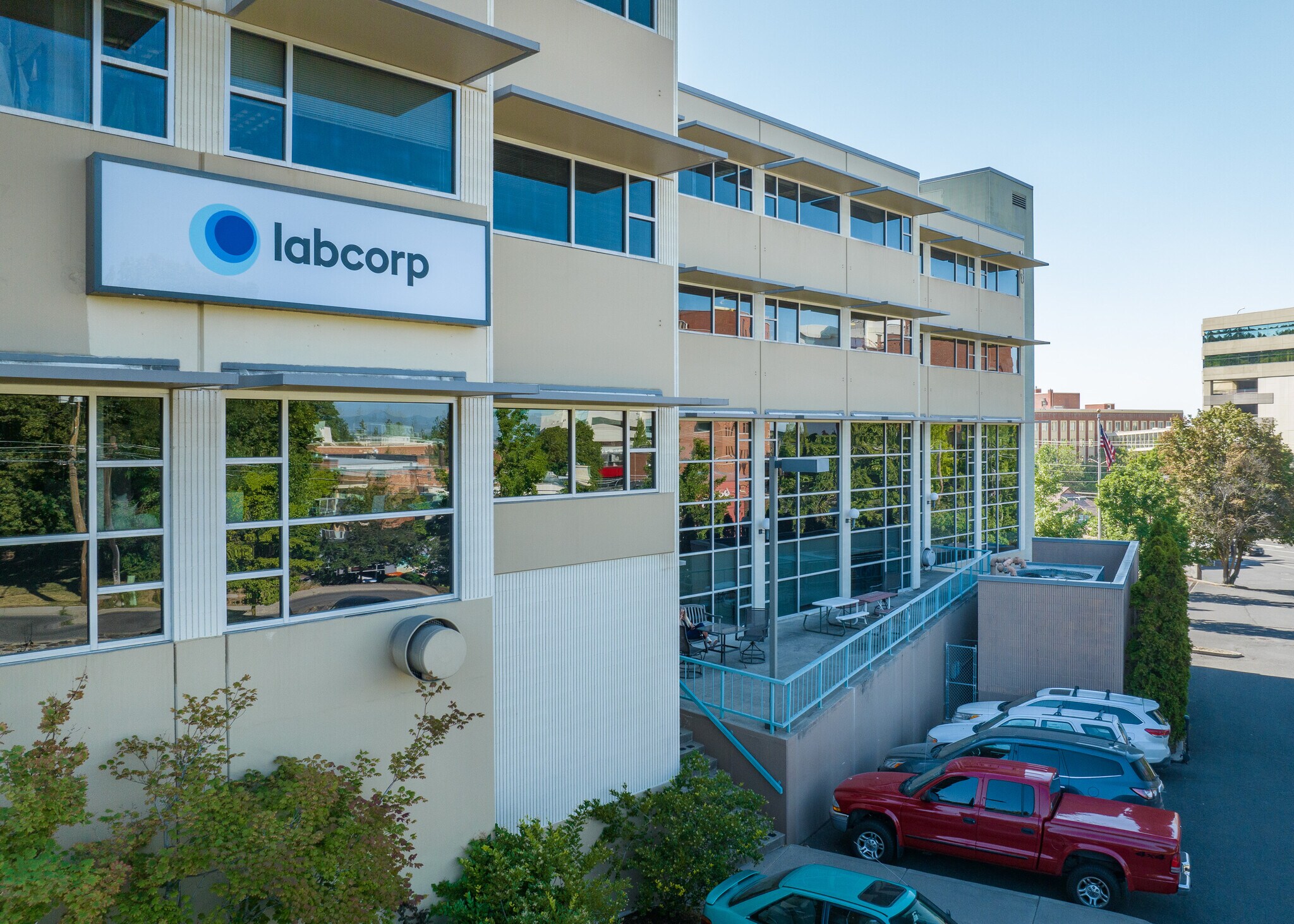 110 W Cliff Dr, Spokane, WA 99204 - Office for Sale | LoopNet 110 W Cliff Dr, Spokane, WA 99204 - Office for Sale | LoopNet