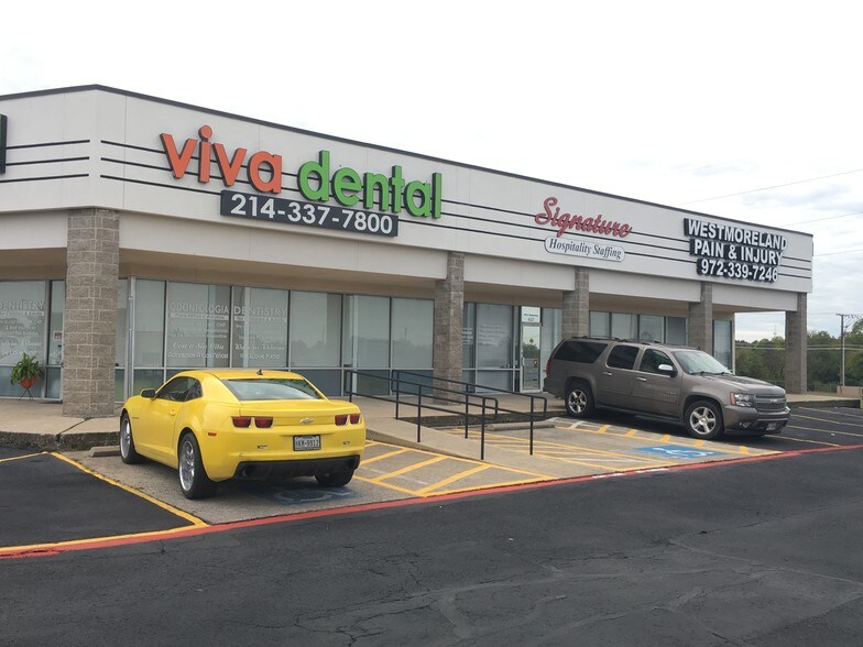 1050 N Westmoreland Rd Dallas Tx 75211 Retail Space For Lease