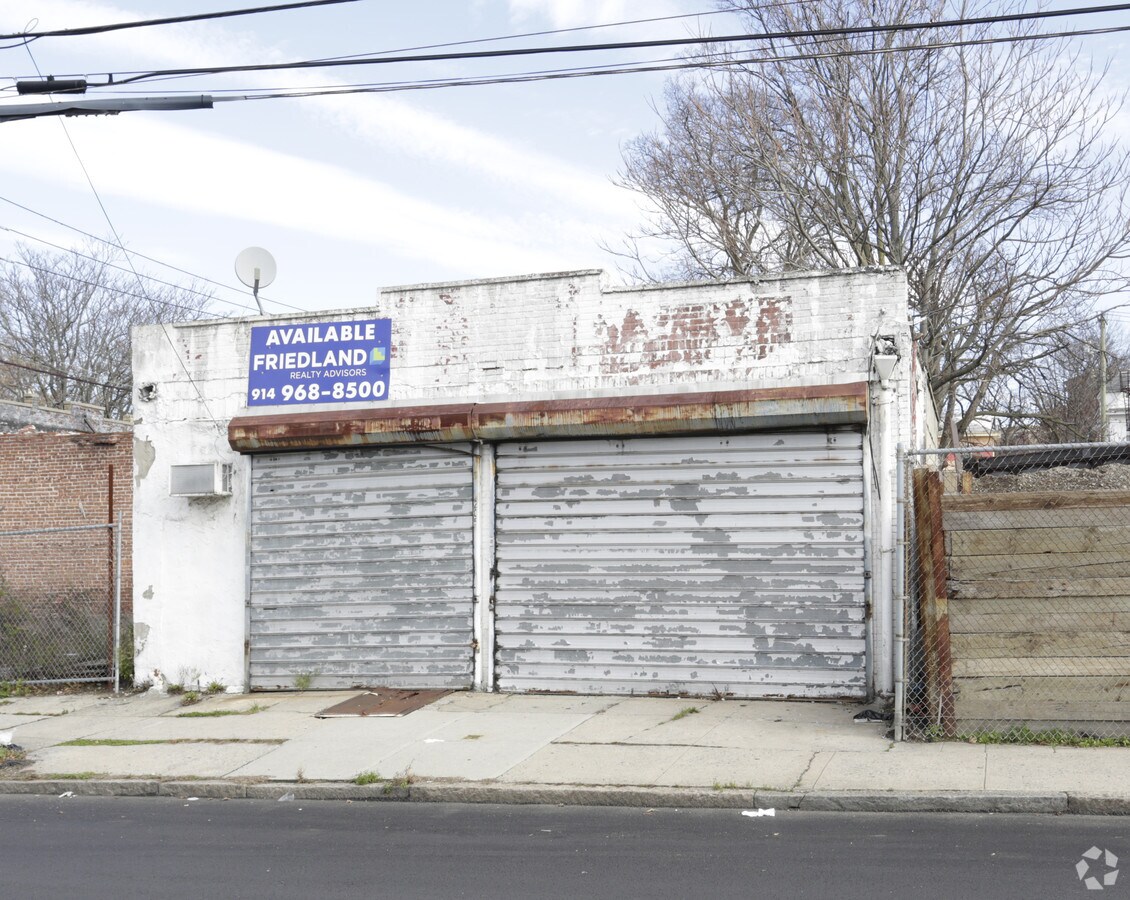 207 S 11th Ave, Mount Vernon, NY 10550 | LoopNet