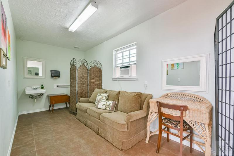 5717 Stewart Rd, Galveston, TX 77551 - Retail for Sale | LoopNet