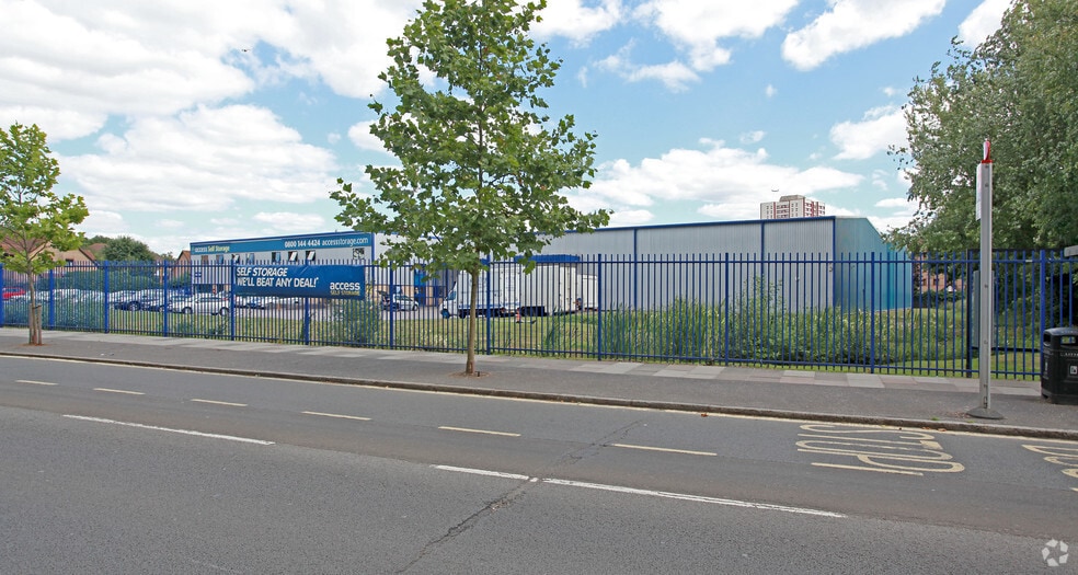 30 Rugby Rd, Twickenham, TW1 1DG - Access Self-Storage | LoopNet