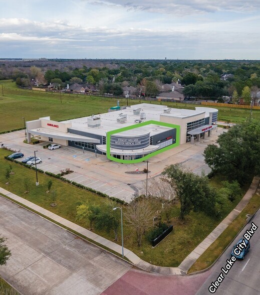 1351 Clear Lake City Blvd, Houston, TX 77062 - Office for Lease | LoopNet