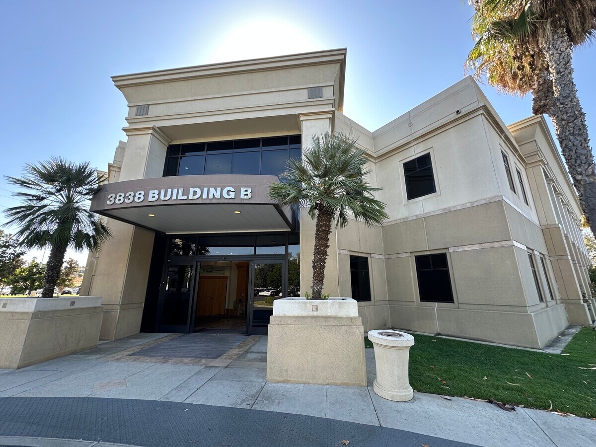 3838 San Dimas St, Bakersfield, CA 93301 - Bldg A | LoopNet