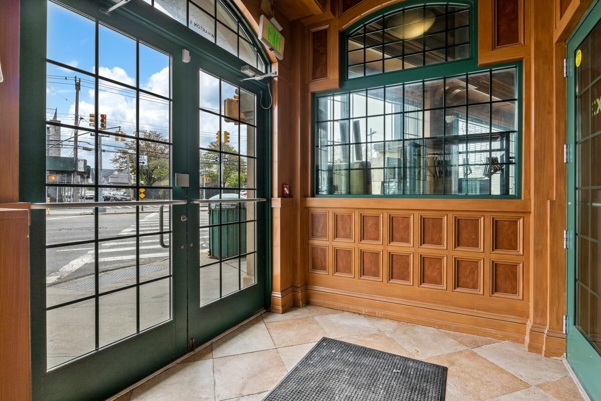 901 Cross Bay Blvd, Broad Channel, NY 11693 - Retail for Sale | LoopNet