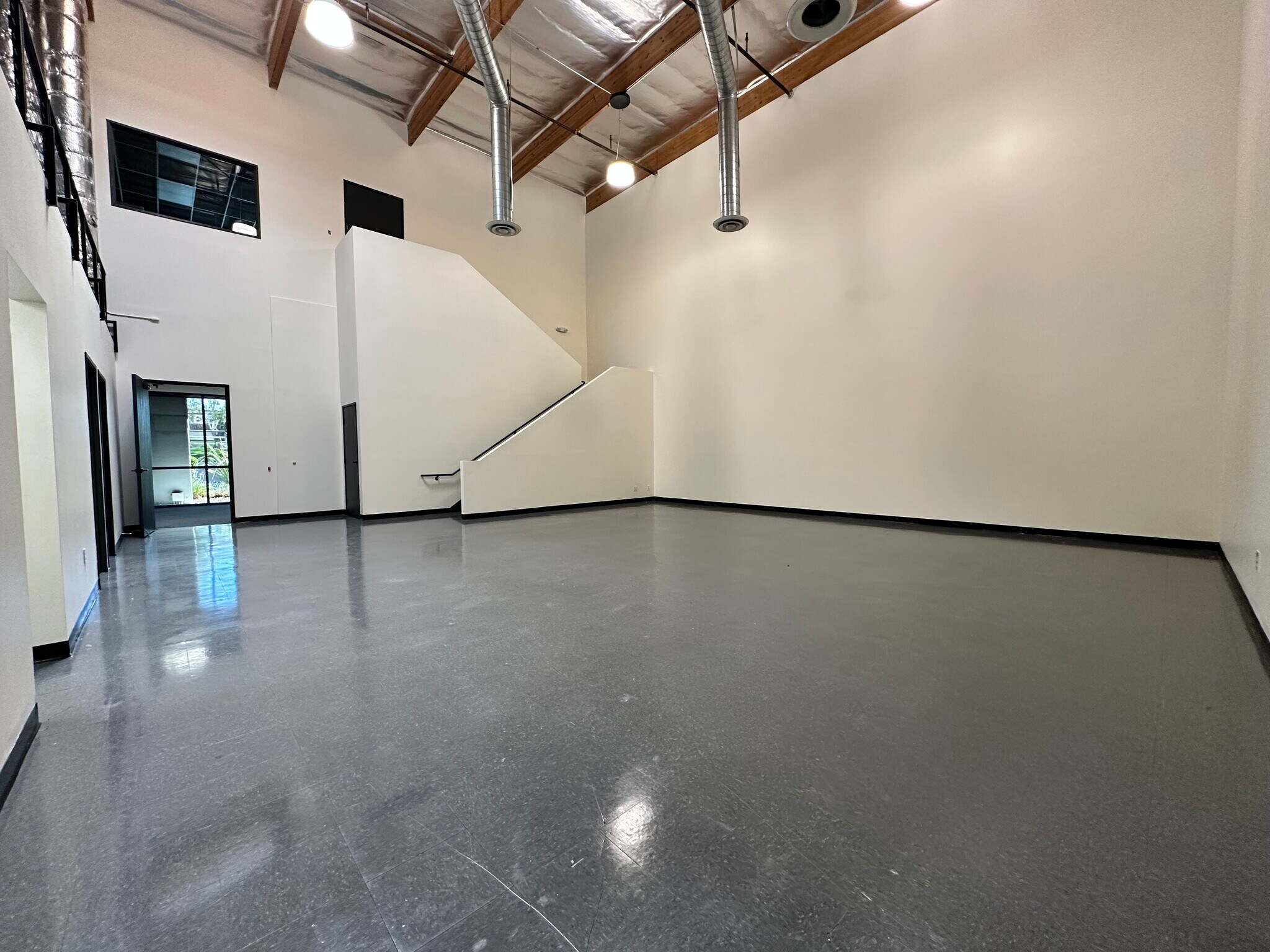 27525 Newhall Ranch Rd, Valencia, CA 91355 - Industrial for Lease | LoopNet
