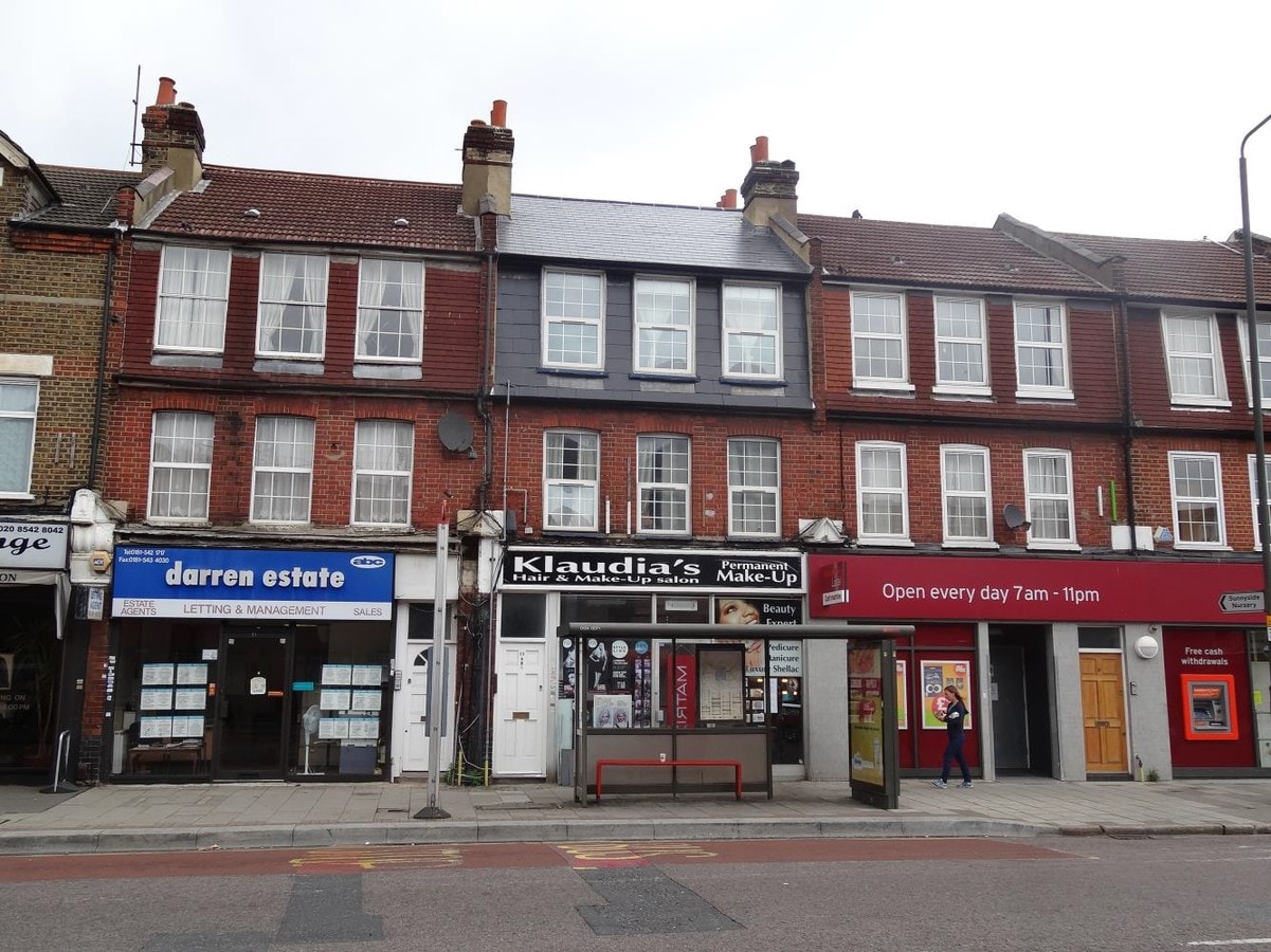 17 Kingston Rd, London, SW19 1JX - Retail for Lease | LoopNet