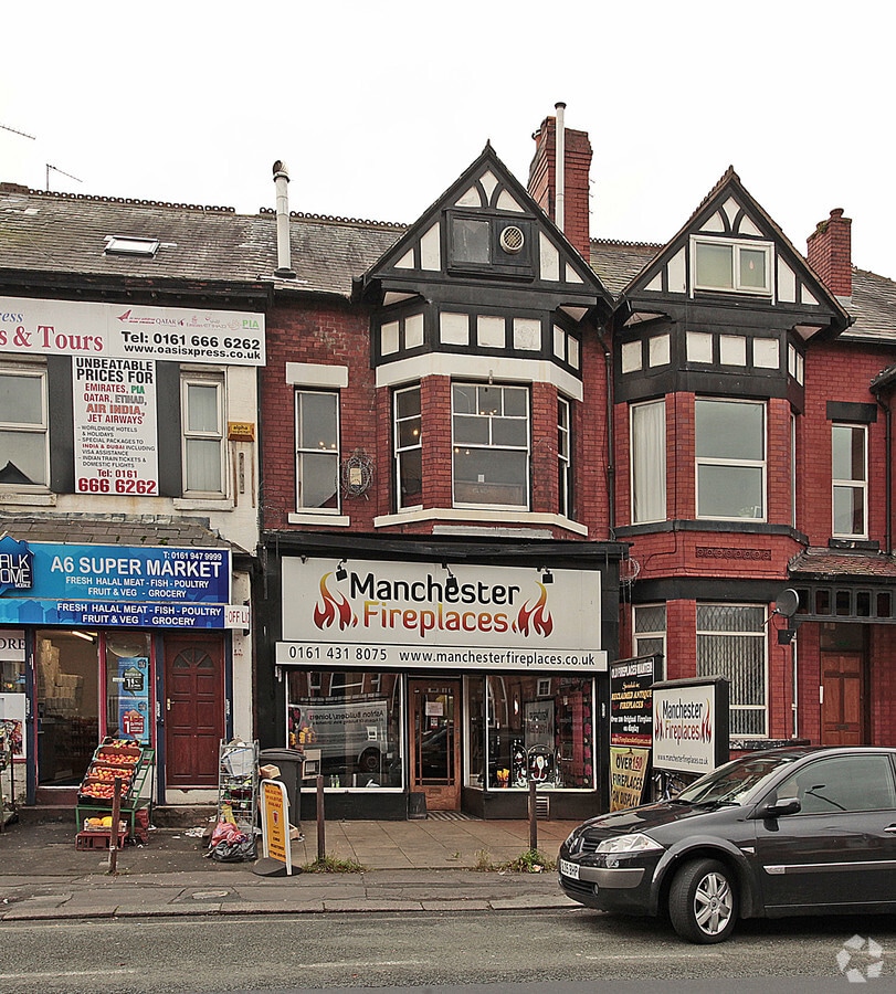 1090 Stockport Rd, Manchester, M19 2SU | LoopNet