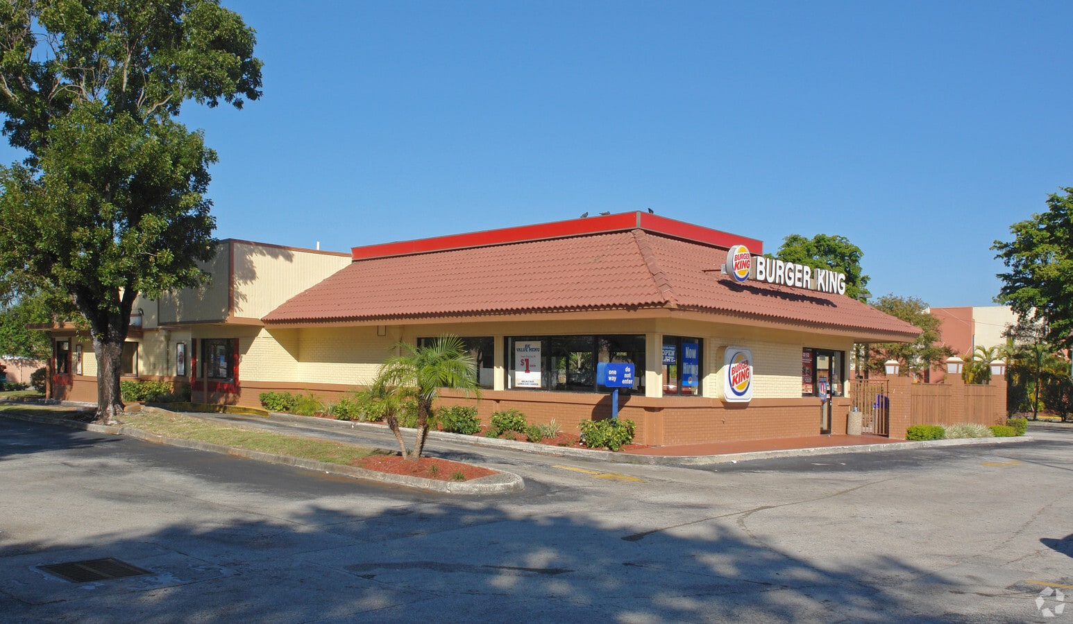 2201 S University Dr, Fort Lauderdale, FL 33324 - Burger King | LoopNet
