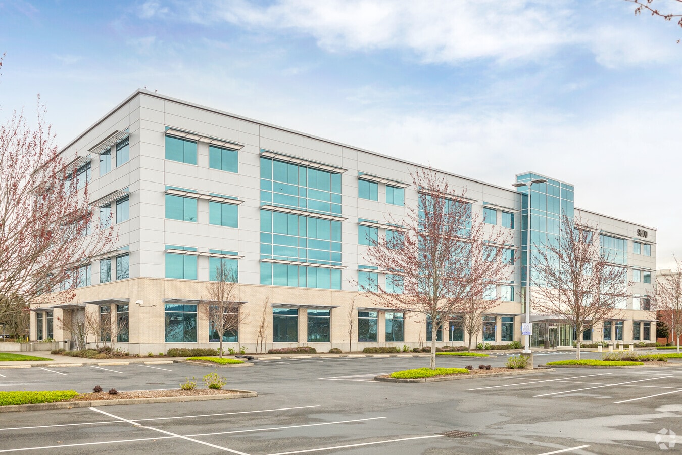 9600 NE Cascades Pky, Portland, OR 97220 - Cascade Station - 9600 ...