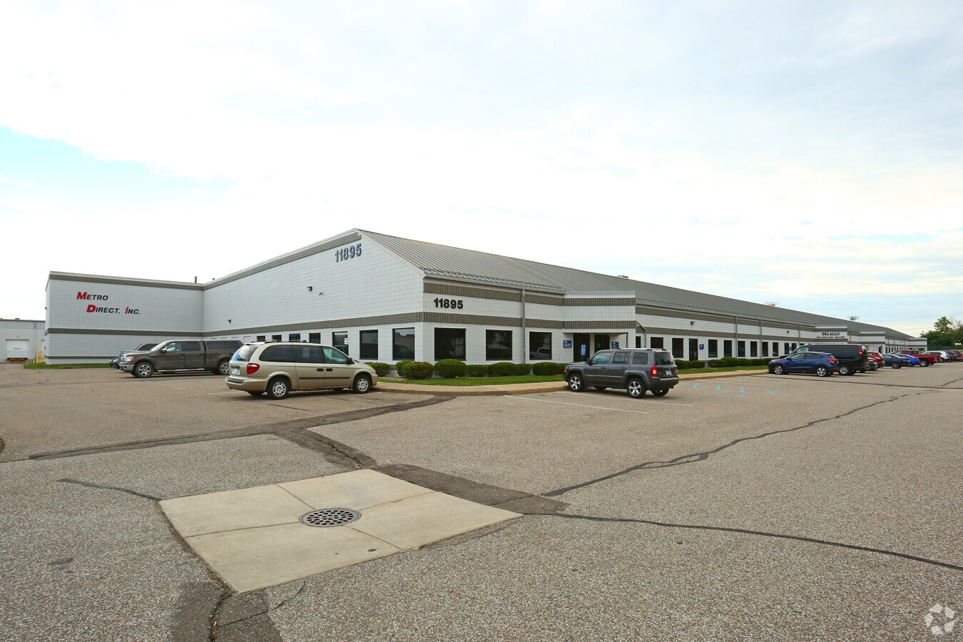 11895 S Wayne Rd, Romulus, MI 48174 - Bldg A | LoopNet