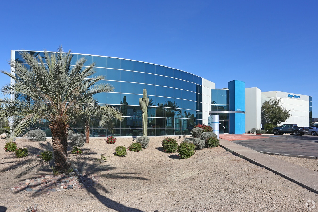 3202 E Harbour Dr, Phoenix, AZ 85034 | LoopNet