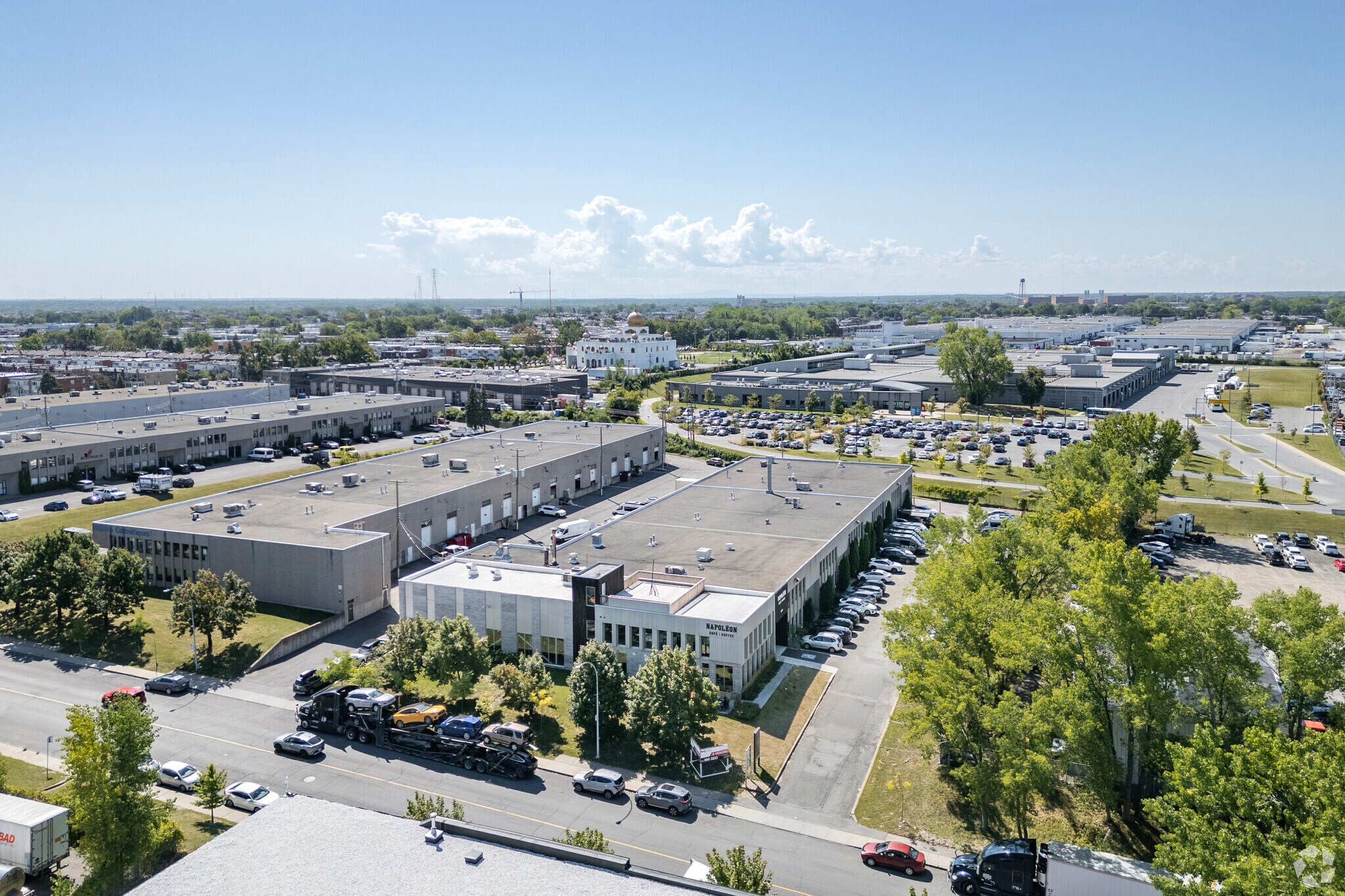 2702-2722 Rue Lapierre, Montréal, QC H8N 2W9 - Industrial for Sale | LoopNet