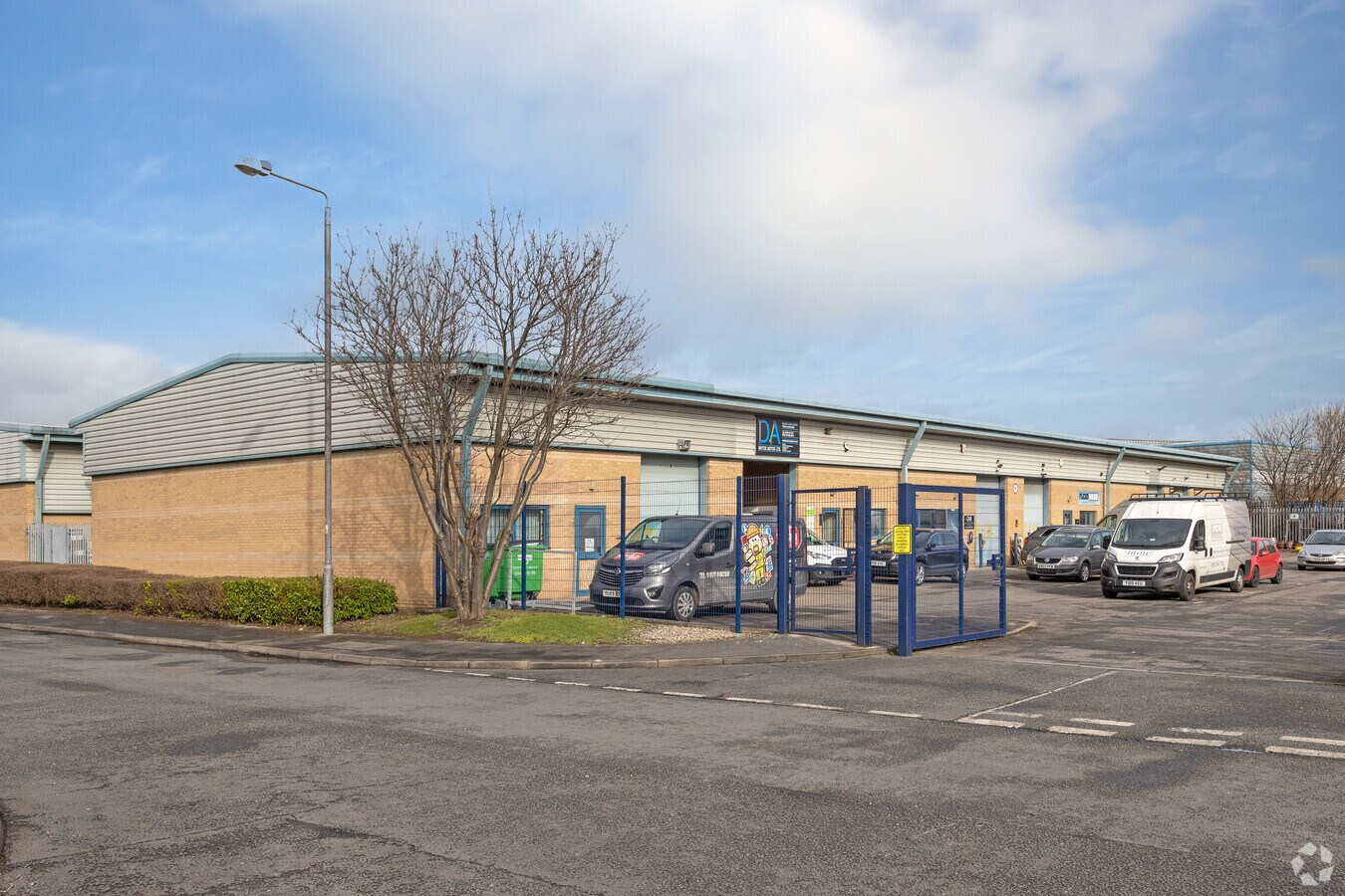 Whitwood Ln, Castleford, WF10 5PX | LoopNet