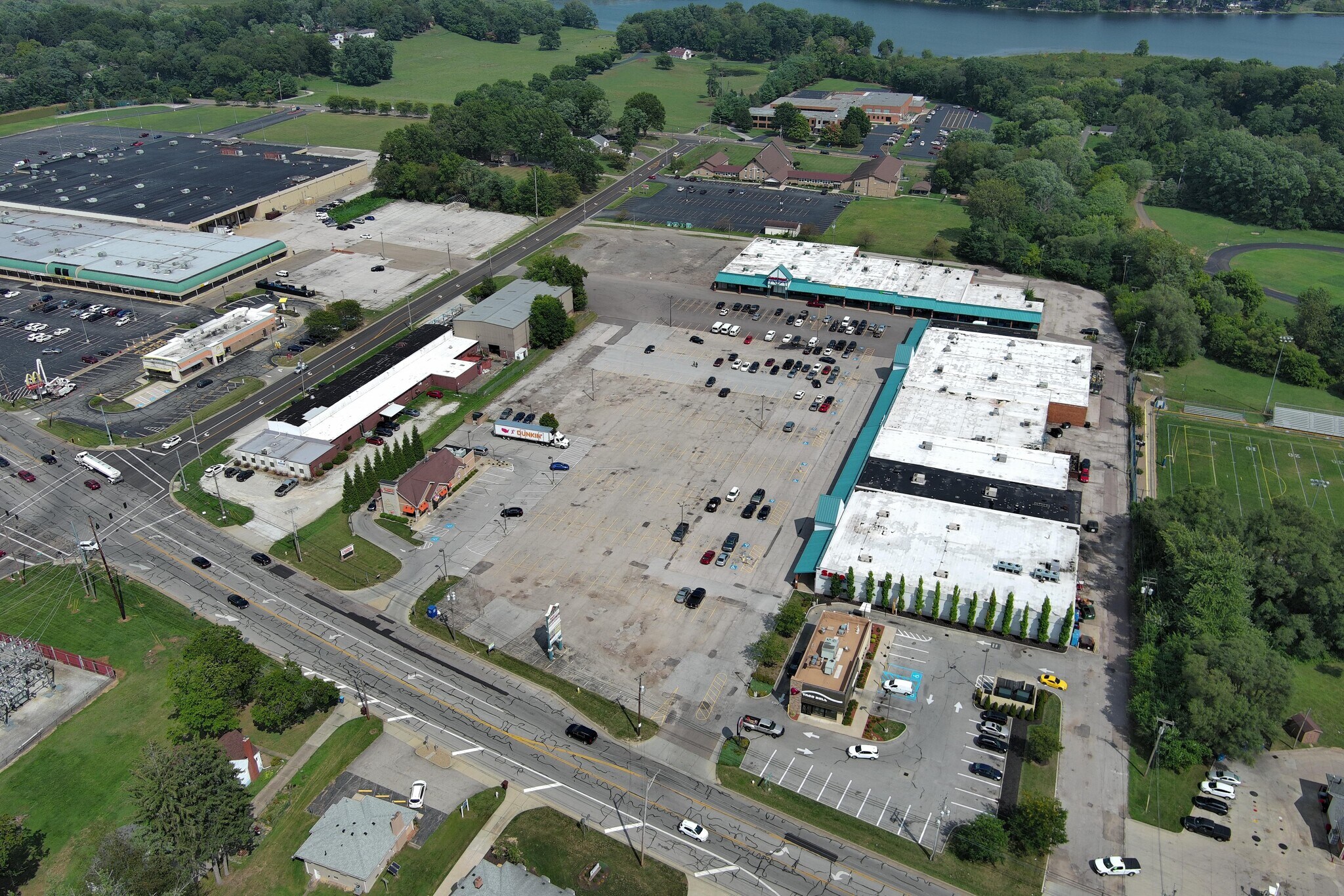 3333 Manchester Rd, Akron, OH 44319 - Coventry Towne Plaza | LoopNet