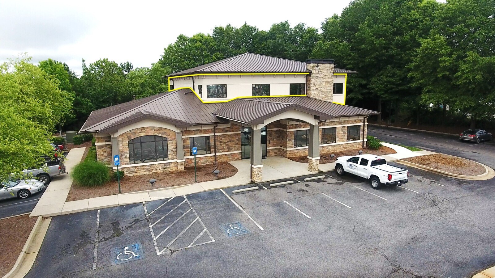 24 Dawson Village Way South, Dawsonville, GA 30534 | LoopNet